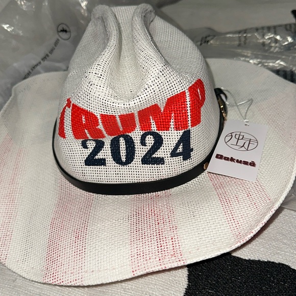Accessories | Trump 224 100 Hard Grass Paper Red White And Blue Cowboy ...